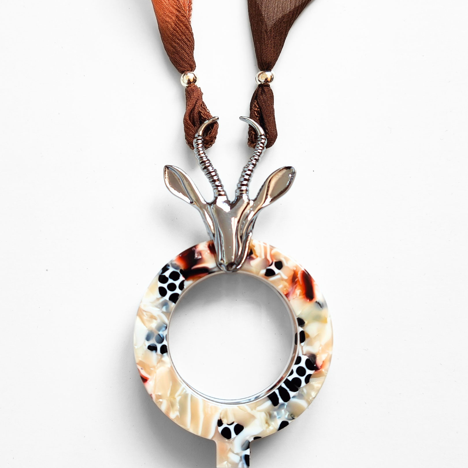 COLGANTE-GAFAS GACELA BEIGE – FLIPPAN'LOOK